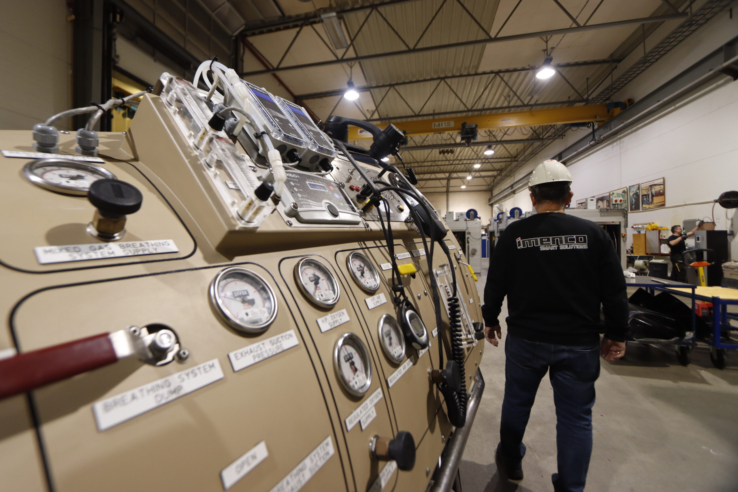 Air Dive Chamber, Deck Decompression Chamber - Imenco Mechanical